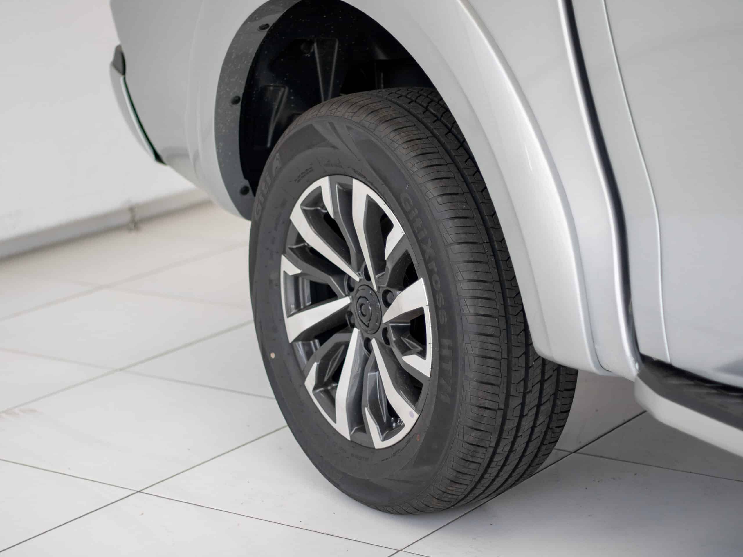 2025 GWM P300 2.4TD LT 4X2 9AT - Thorp Haval & GWM