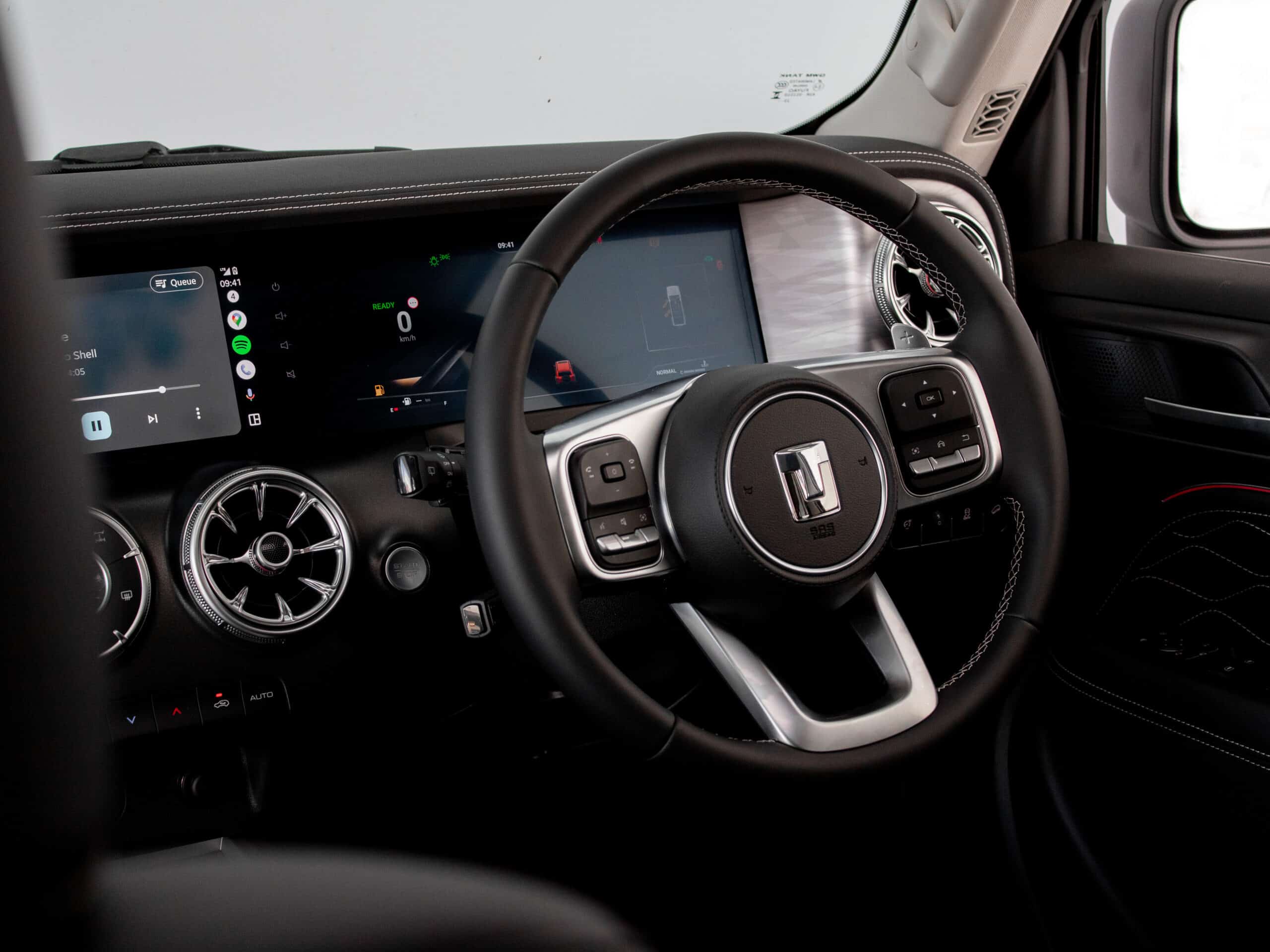 2025 GWM Tank 300 2.0T 8AT 4X4 Super Luxury - Thorp Haval & GWM